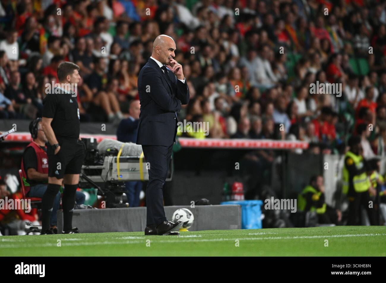 Lisbon, Portugal. 14 October 2025. Roberto Martínez coach of Portugal ...