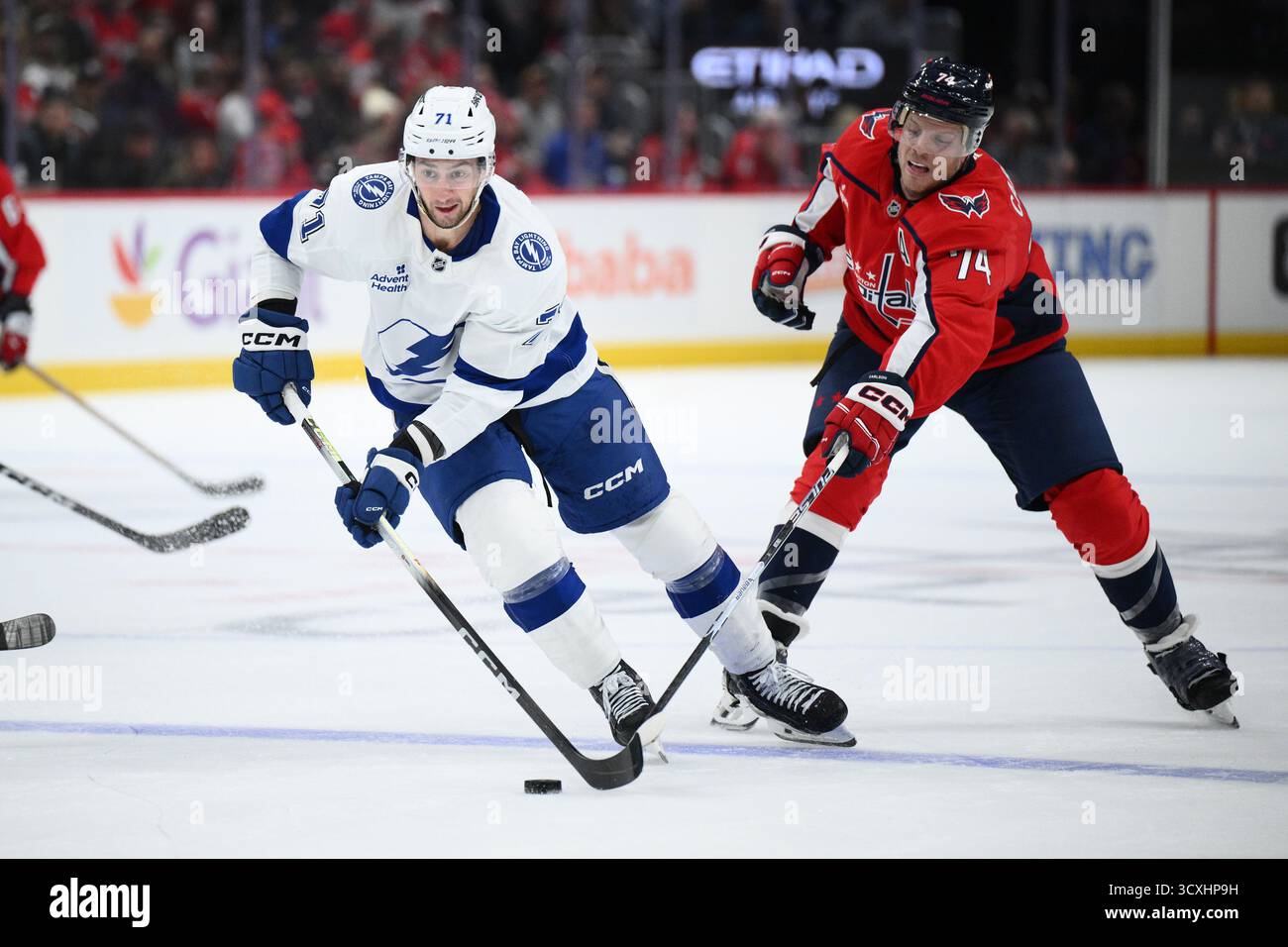 Tampa Bay Lightning center Anthony Cirelli (71) skates with the puck ...