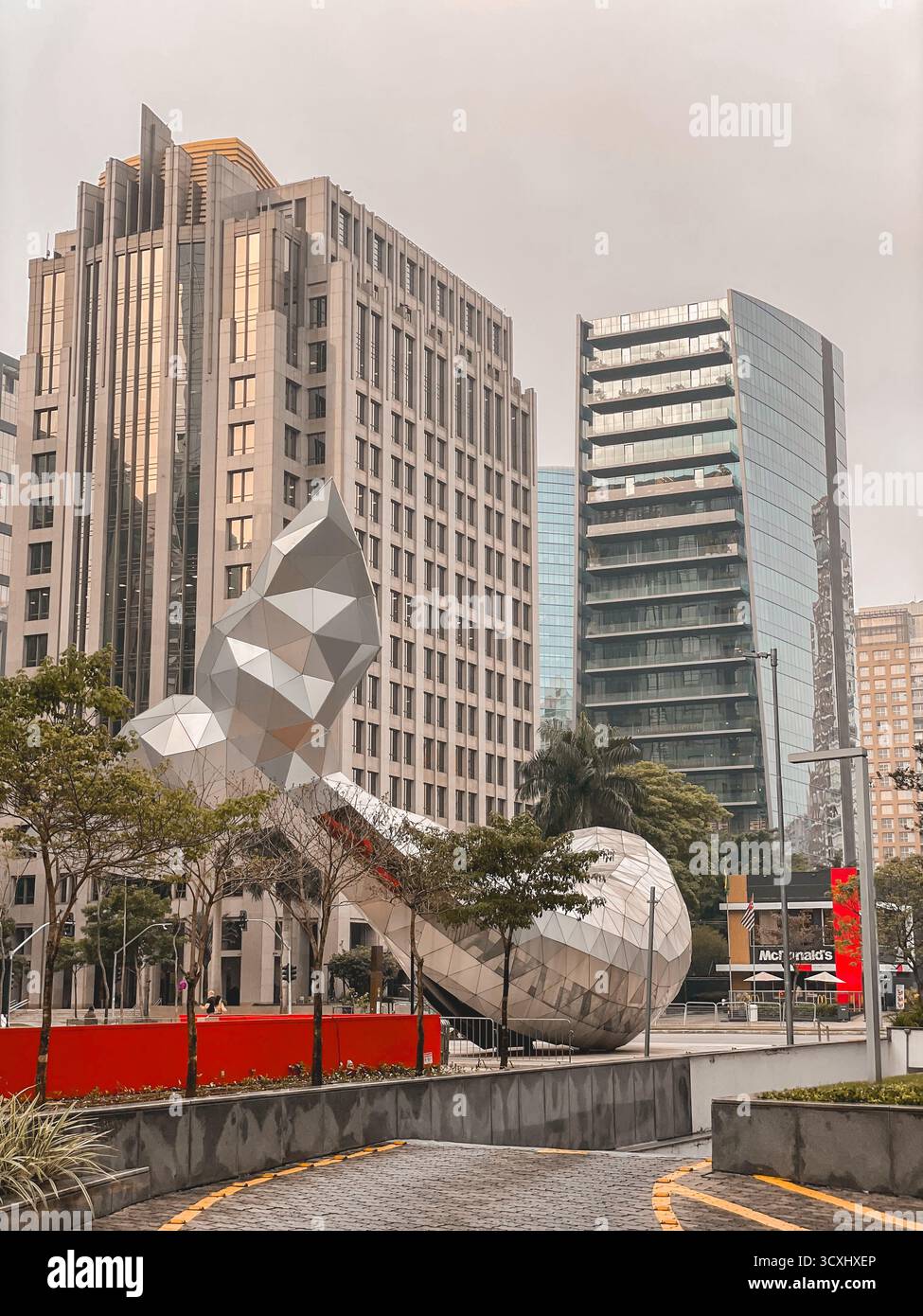 Modern buildings in the finanace district faria lima. Sao Paulo, Brazil ...