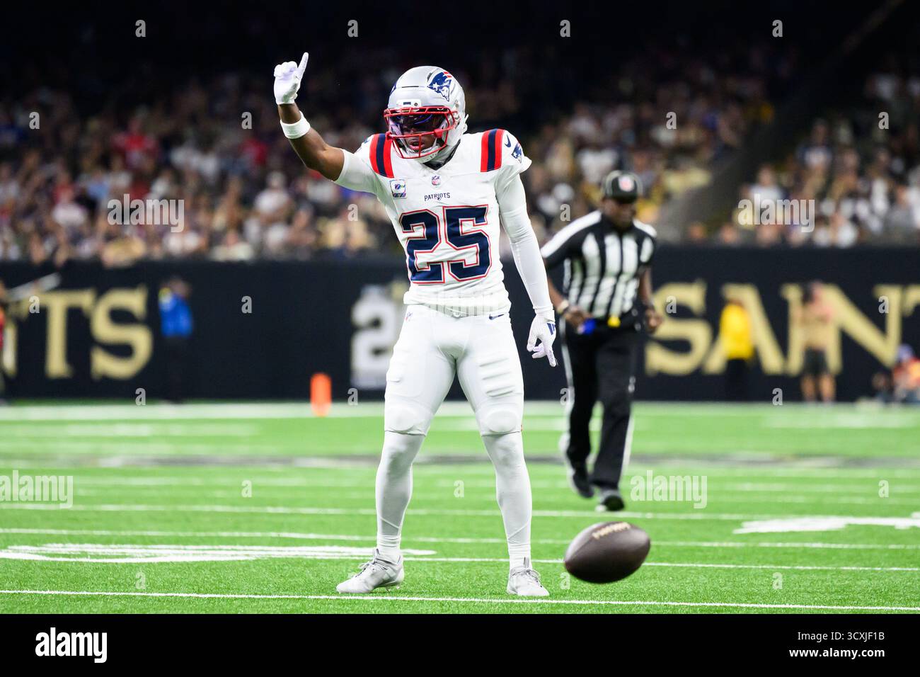 Marcus Jones #25 of the New England Patriots celebrating against the ...