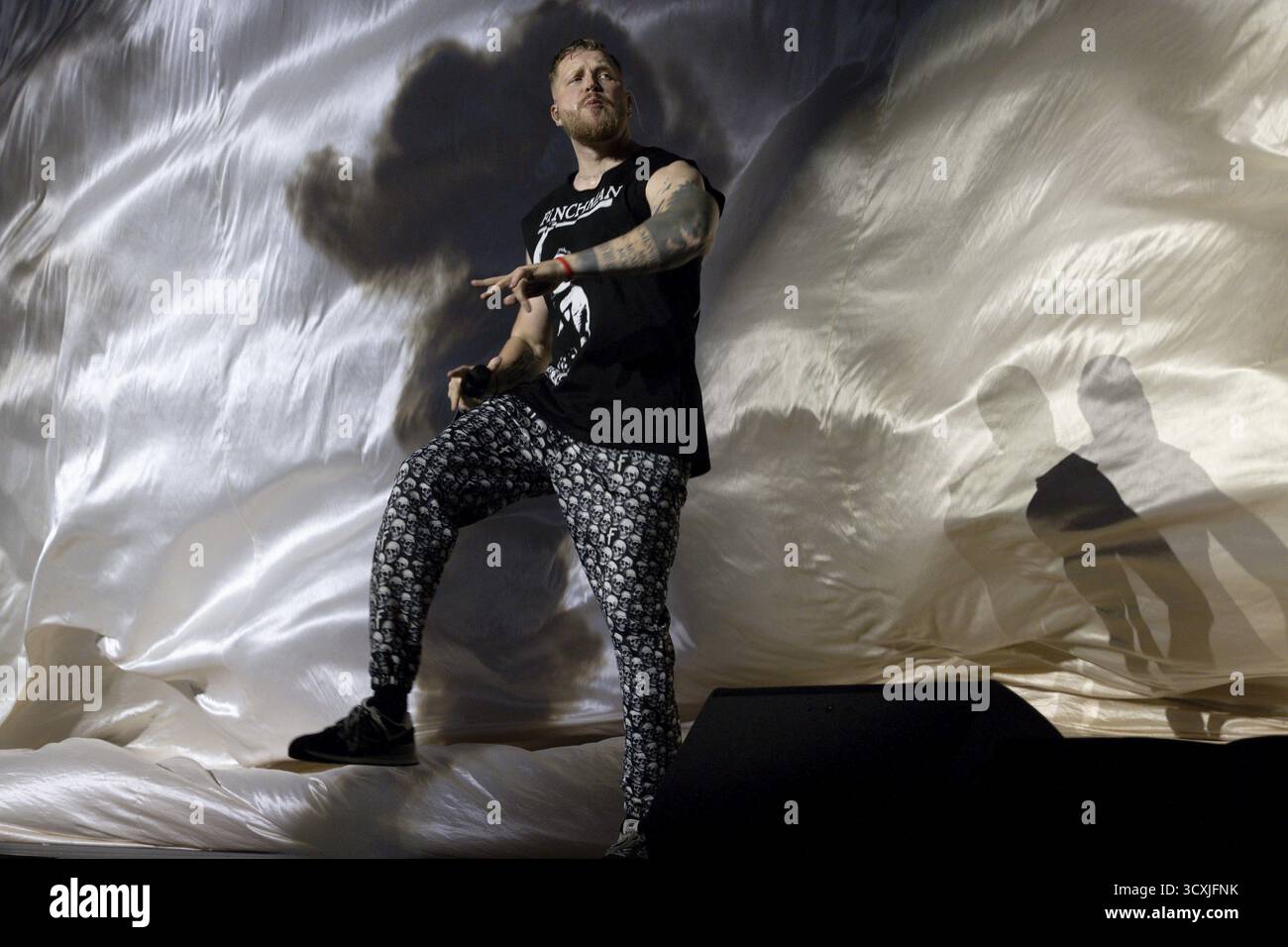 FiNCH on his Arena Tour 2025 at the ZAG Arena in Hanover on 8 October ...