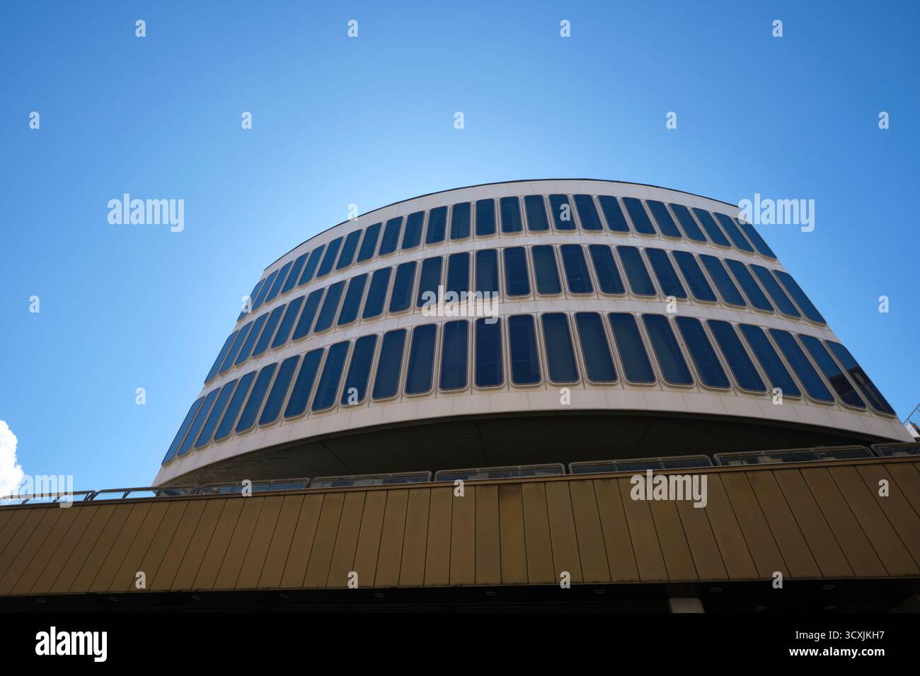 Uffici al pubblico hi-res stock photography and images - Alamy