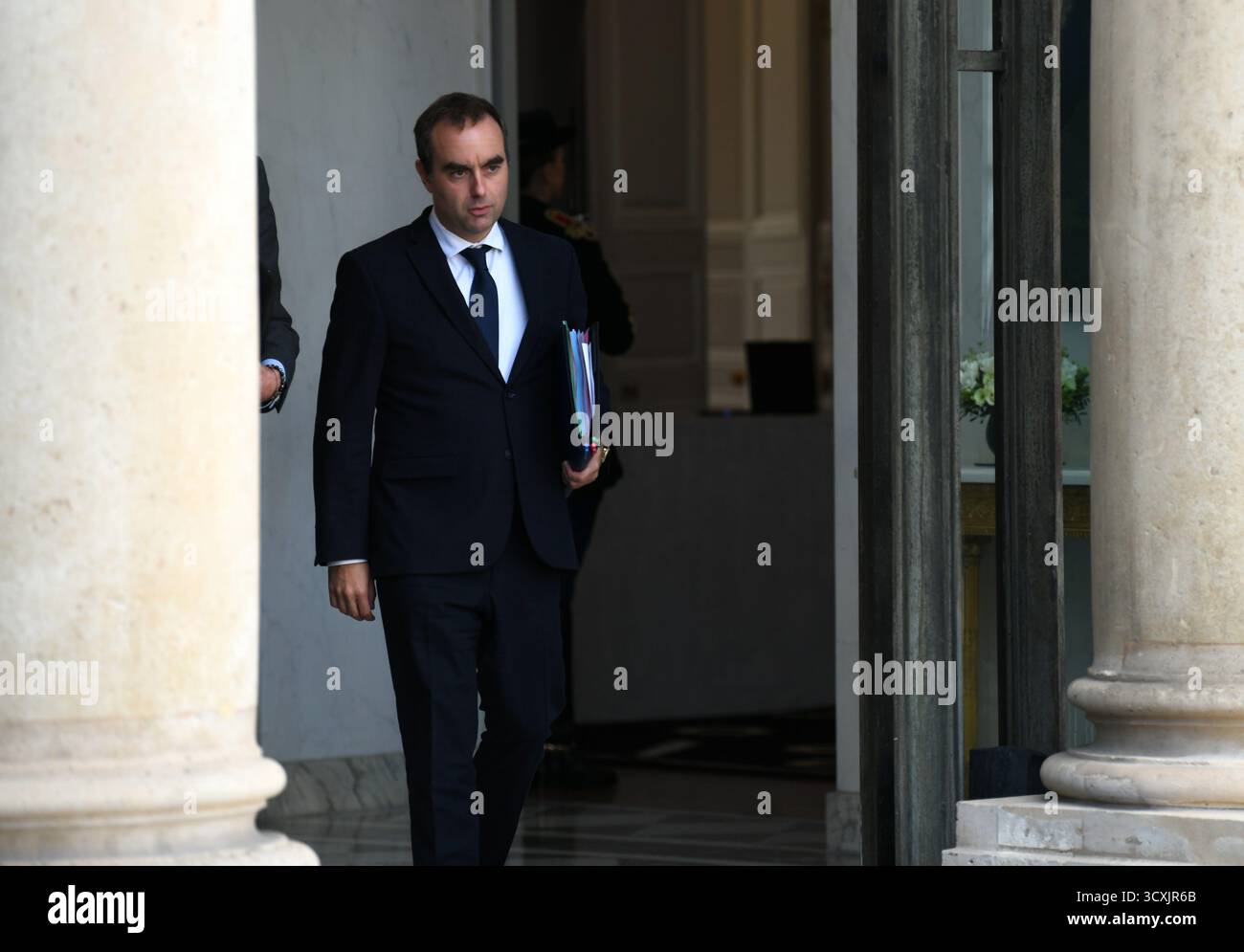 Sébastien lecornu prime minister hi-res stock photography and images ...