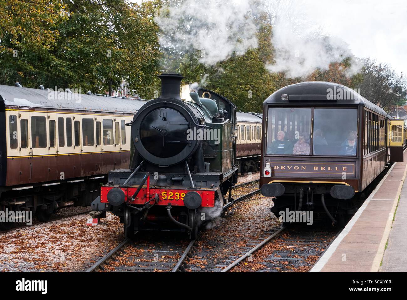 Dartmouth Steam railway tank engine 5239 Goliath in Paignton station ...