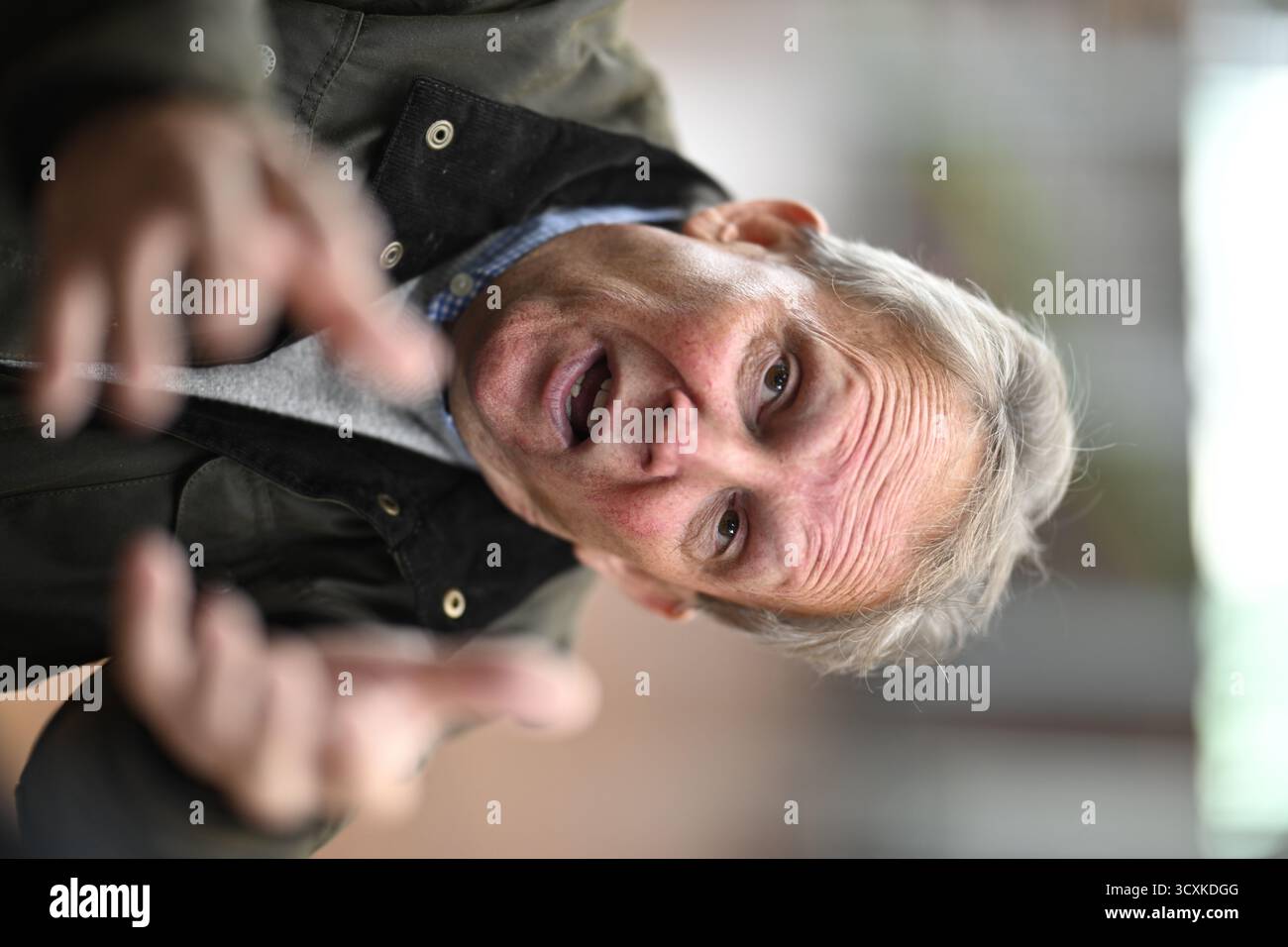 Lawyer Johan Platteau talks to the press after a session of Antwerp ...