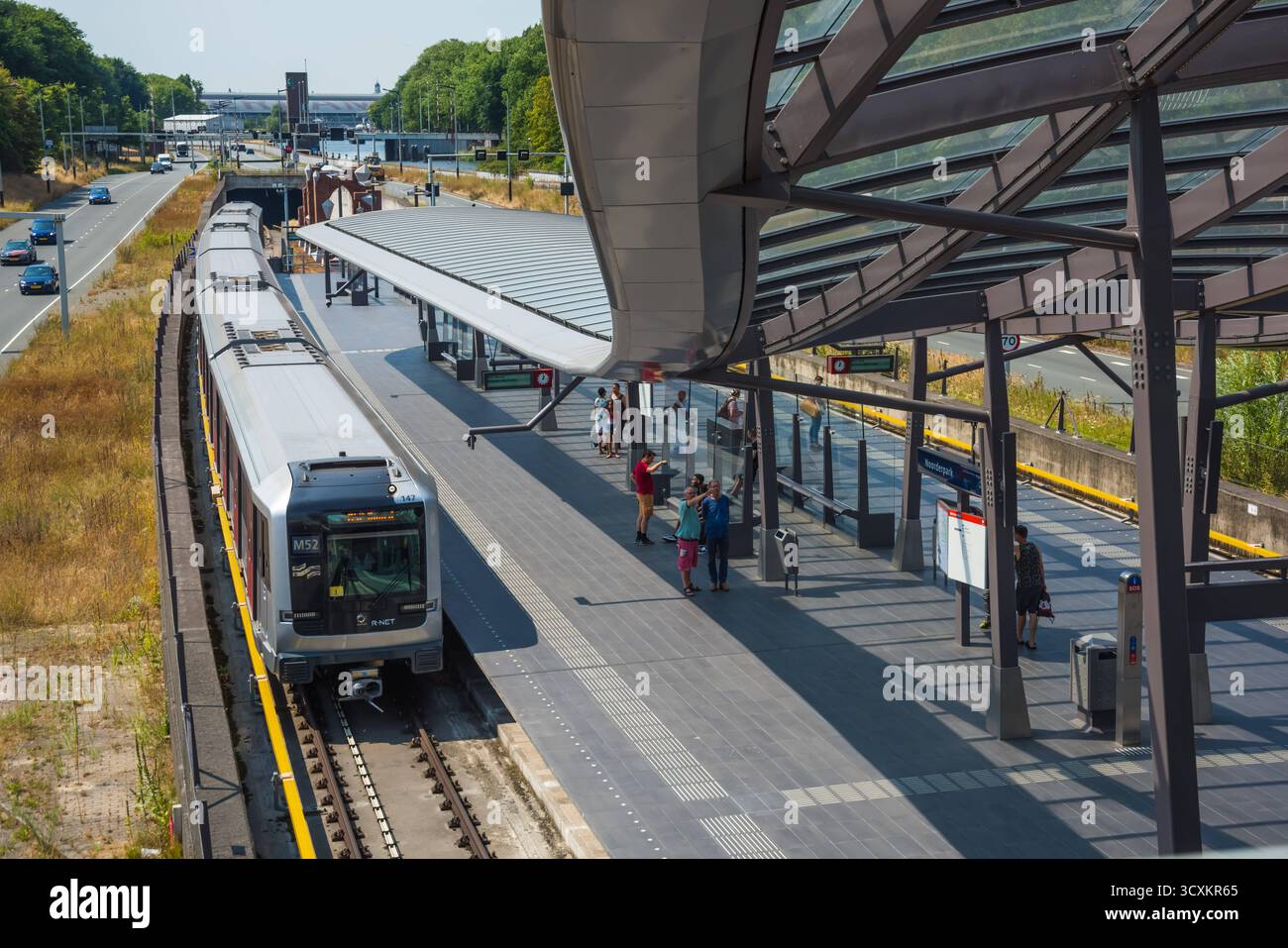 Amsterdam, Metro 52, Noord/Zuidlijn, Station Noorderpark // Amsterdam ...