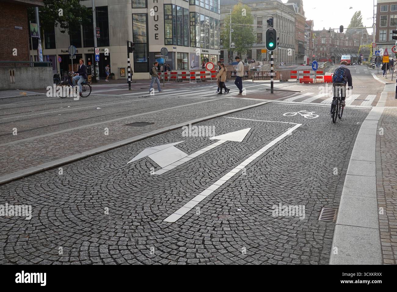 Amsterdam, Straßengestaltung // Amsterdam, Street Design *** Amsterdam ...