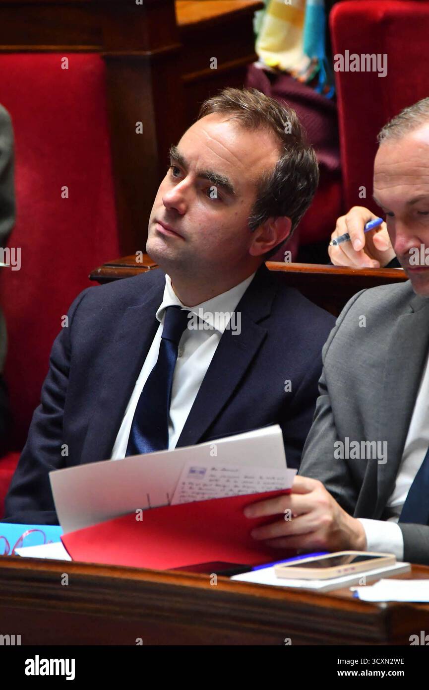 Sébastien lecornu prime minister hi-res stock photography and images ...