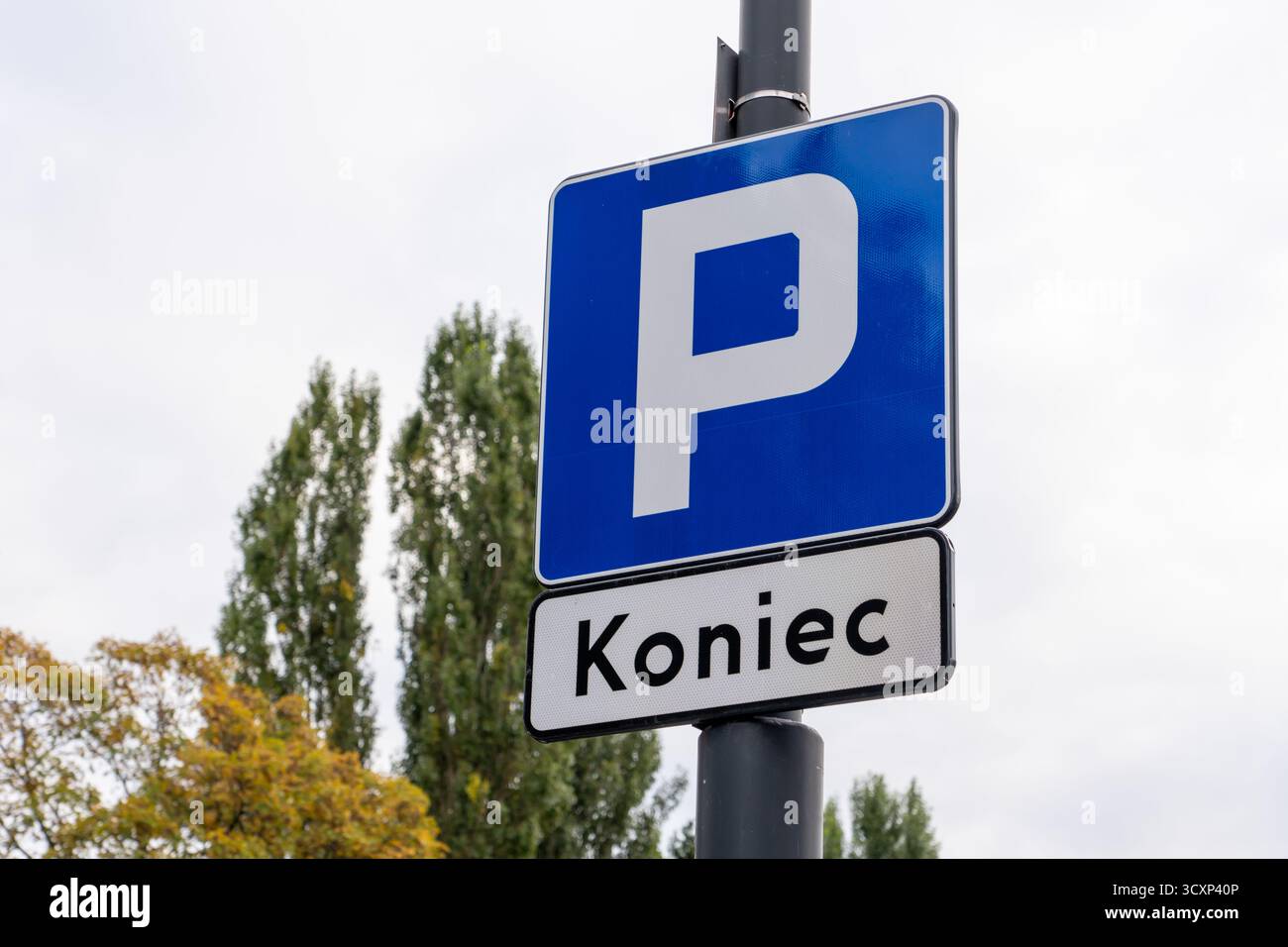 Directionalplate hi-res stock photography and images - Alamy