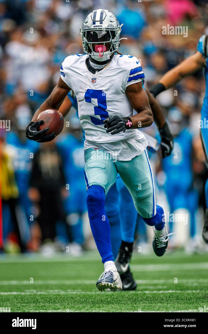 Dallas Cowboys wide receiver George Pickens (3) runs a touchdown during ...