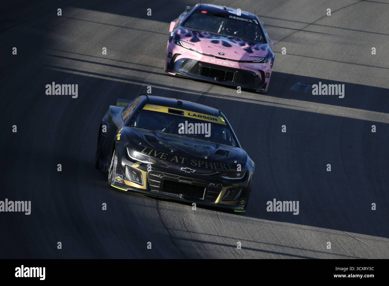 LAS VEGAS, NV - OCTOBER 12: Kyle Larson (#5 Hendrick Motorsports ...