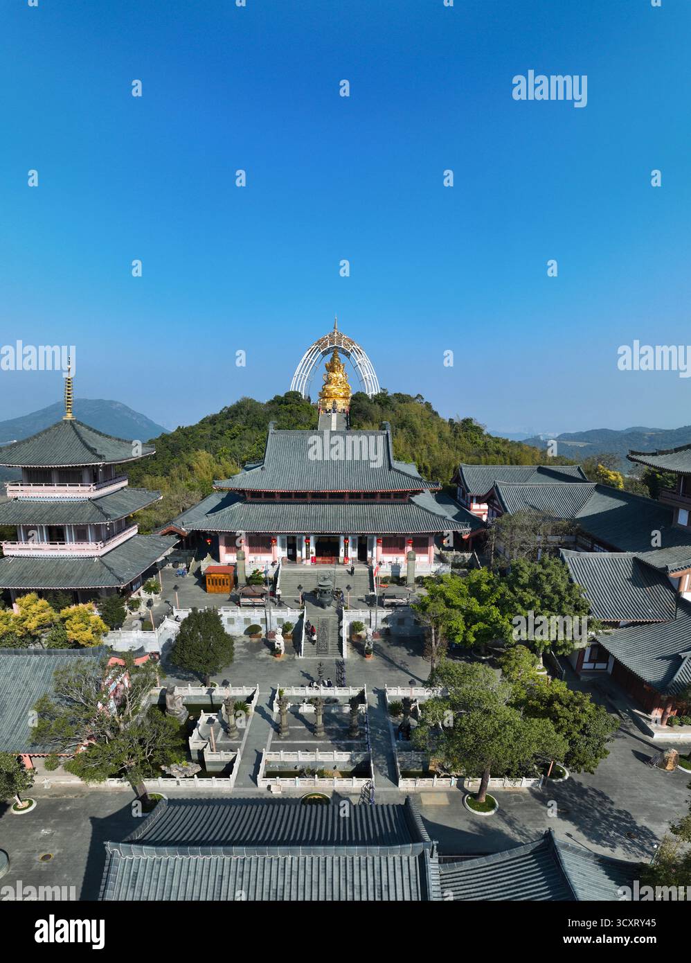 Dahuaxing temple hi-res stock photography and images - Alamy