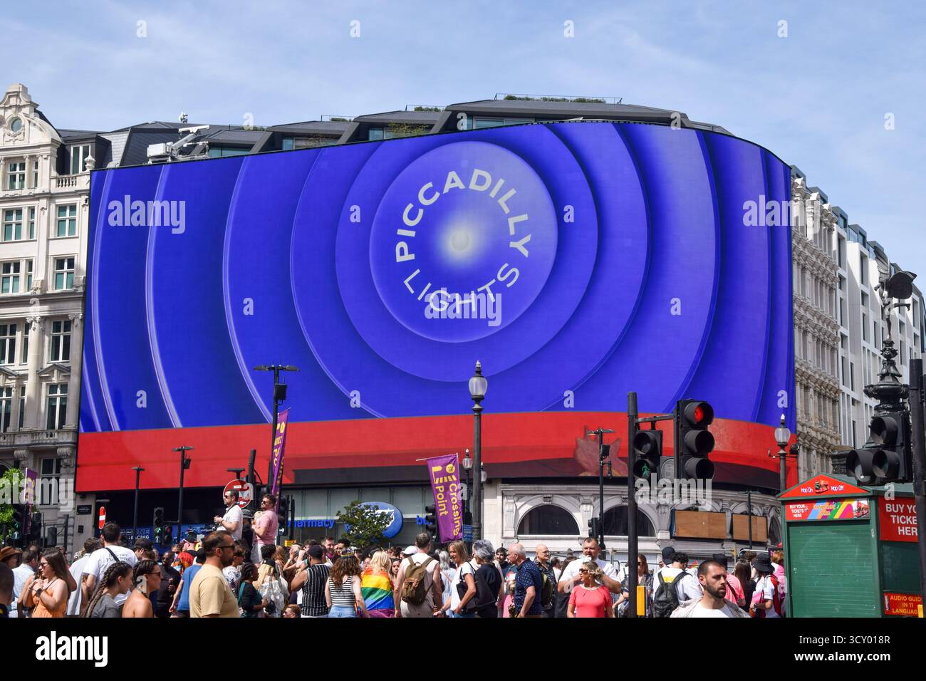 London, UK. 29th June 2024. Piccadilly Lights screen in Piccadilly ...