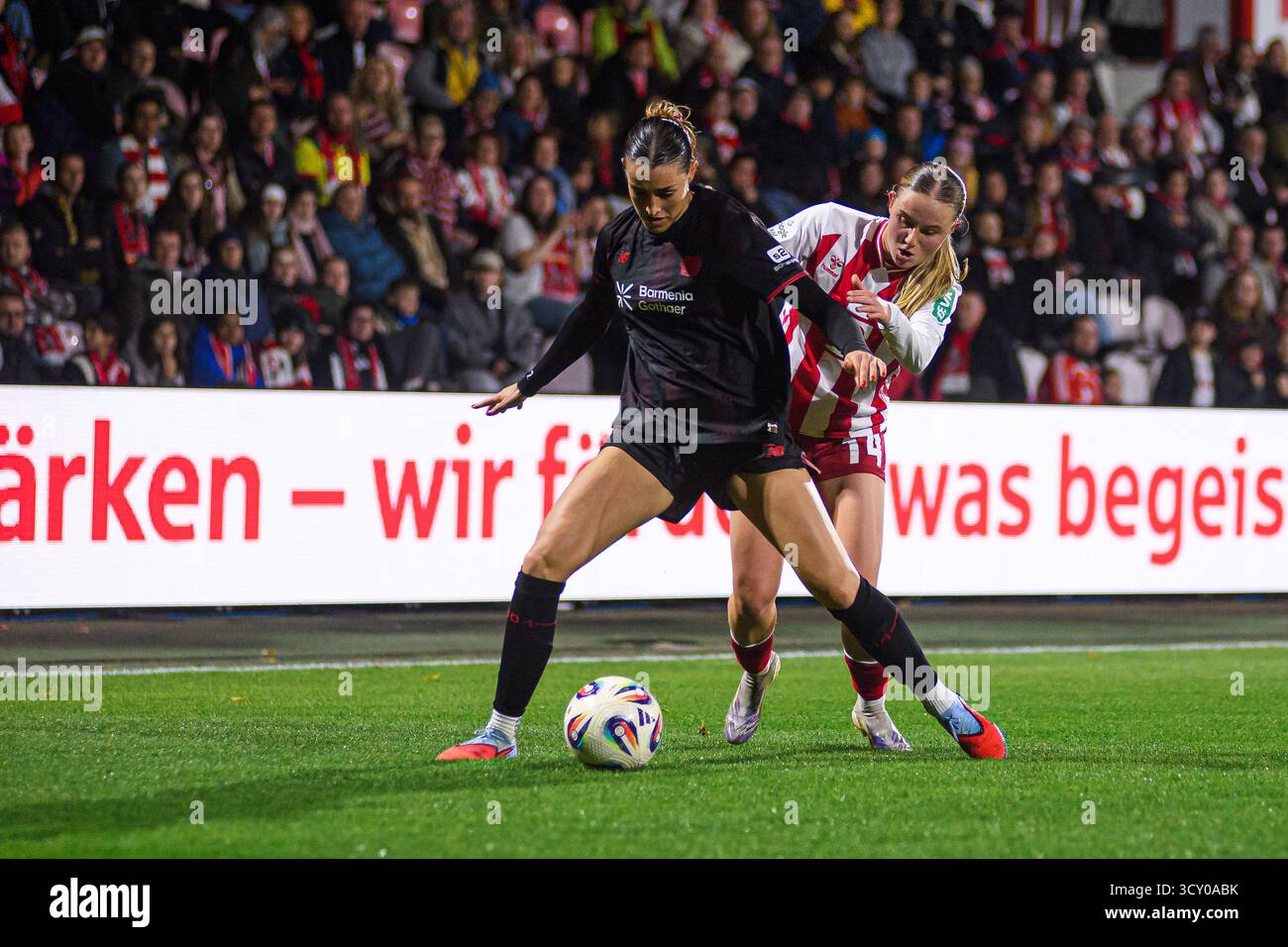 COLOGNE, GERMANY - 16 OCTOBER, 2025: Selina Ostermeier, Carlotta Imping ...