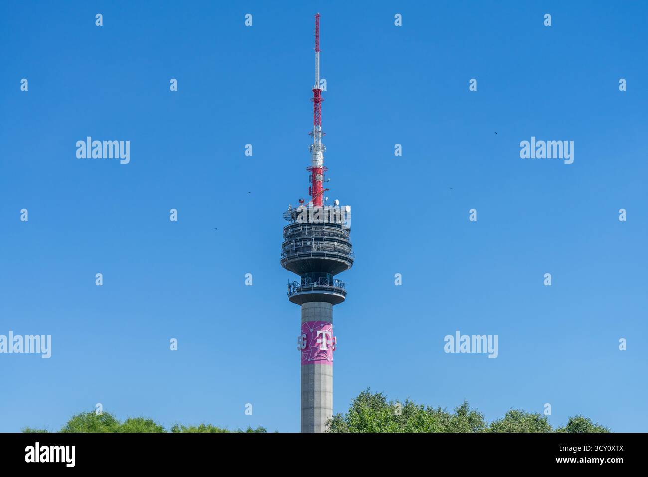 Budapest’s 154 m-tall Száva Street telecom tower in Kőbánya, now state ...