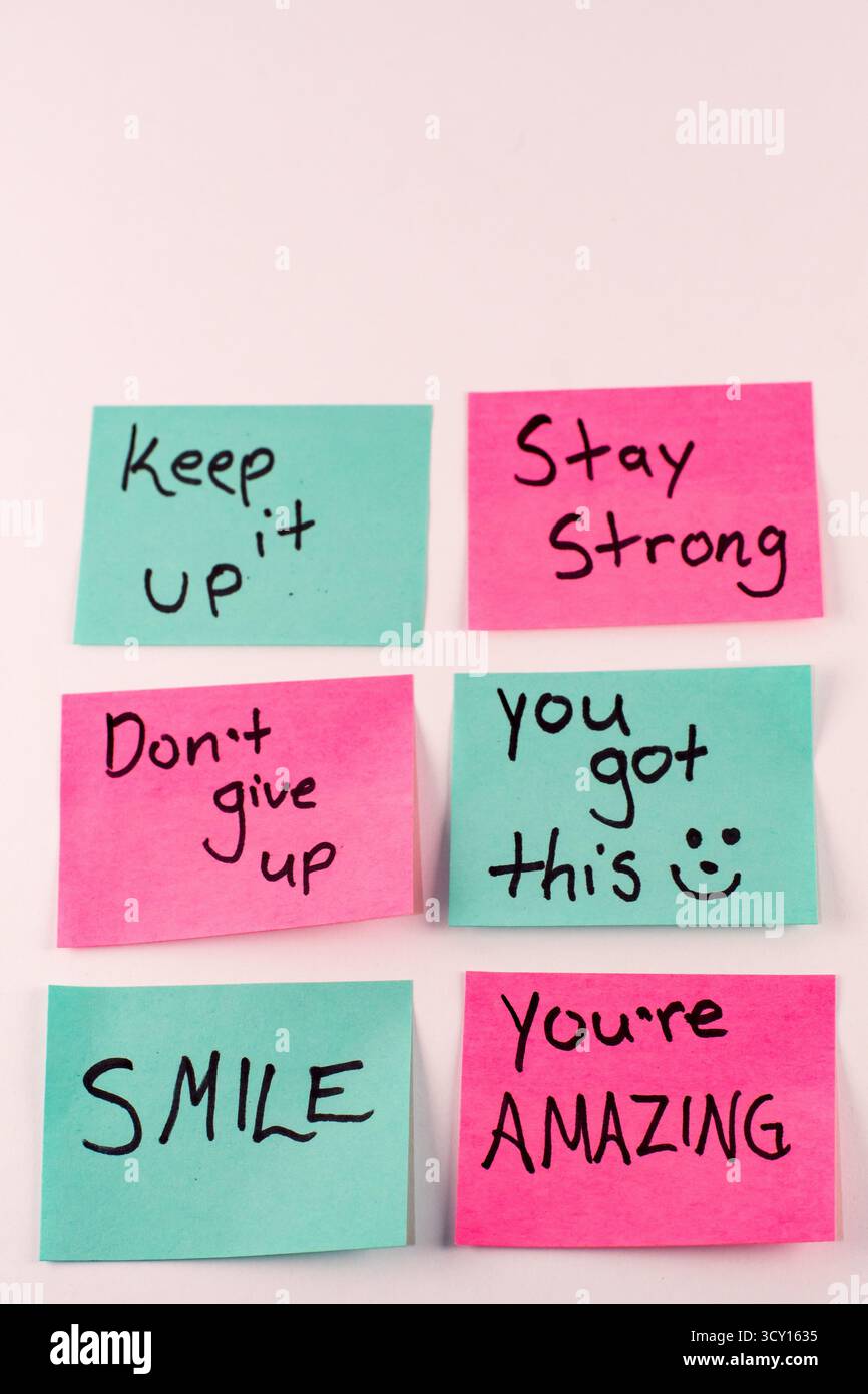 Motivational Sticky Notes With Positive Messages for Encouragement and ...