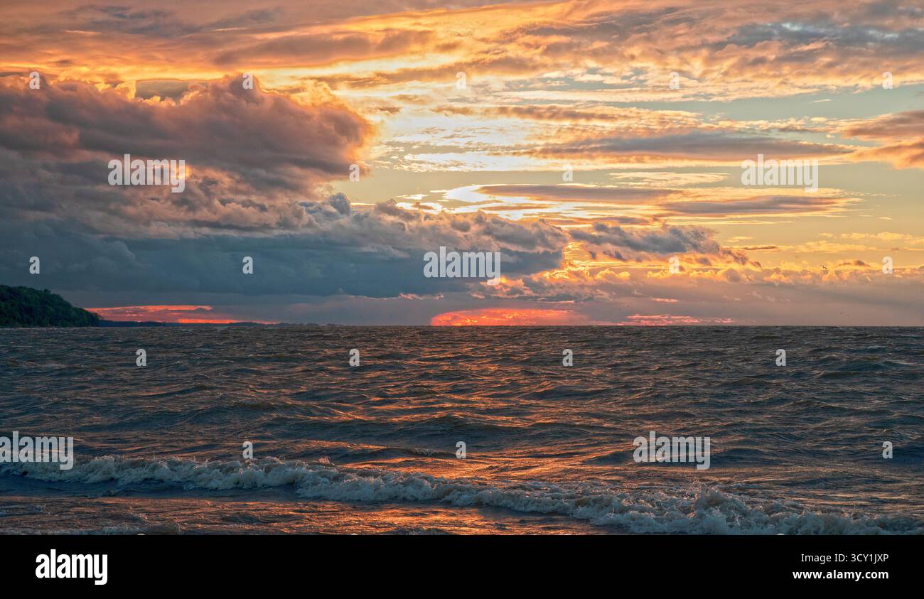 picturesque sunset over the sea Stock Photo - Alamy