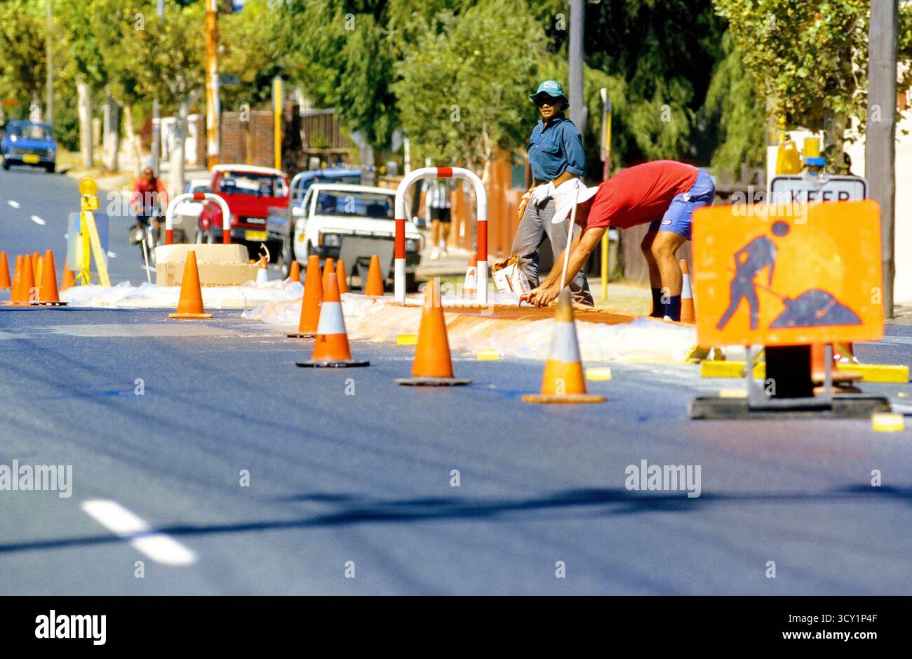 Australian road works hi-res stock photography and images - Alamy