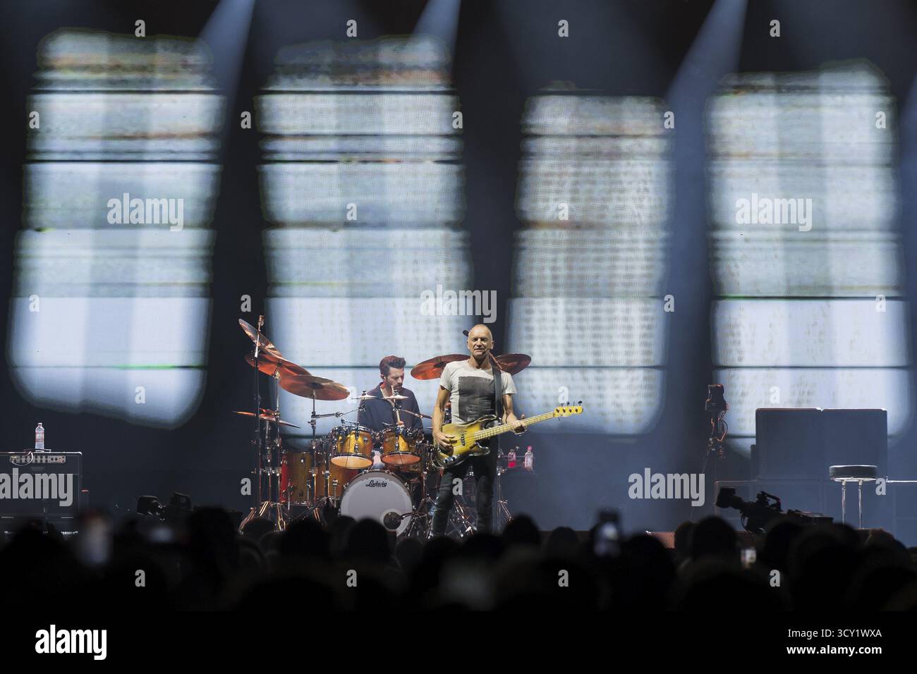 Chris Maas (drummer), Sting (guitarist, real name: Gordon Matthew ...