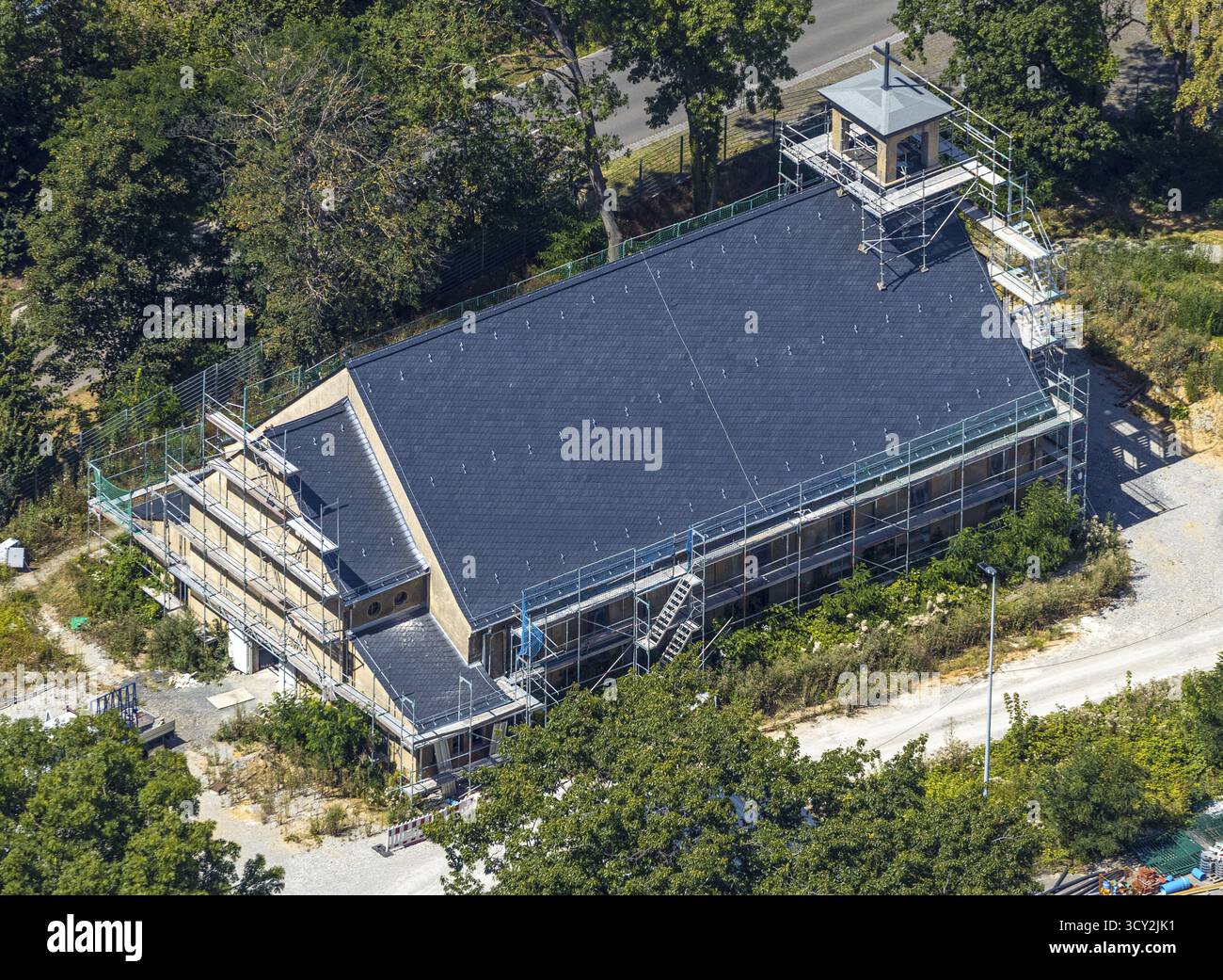 Aerial view, former Kanaal van Wessem barracks, military chapel being ...