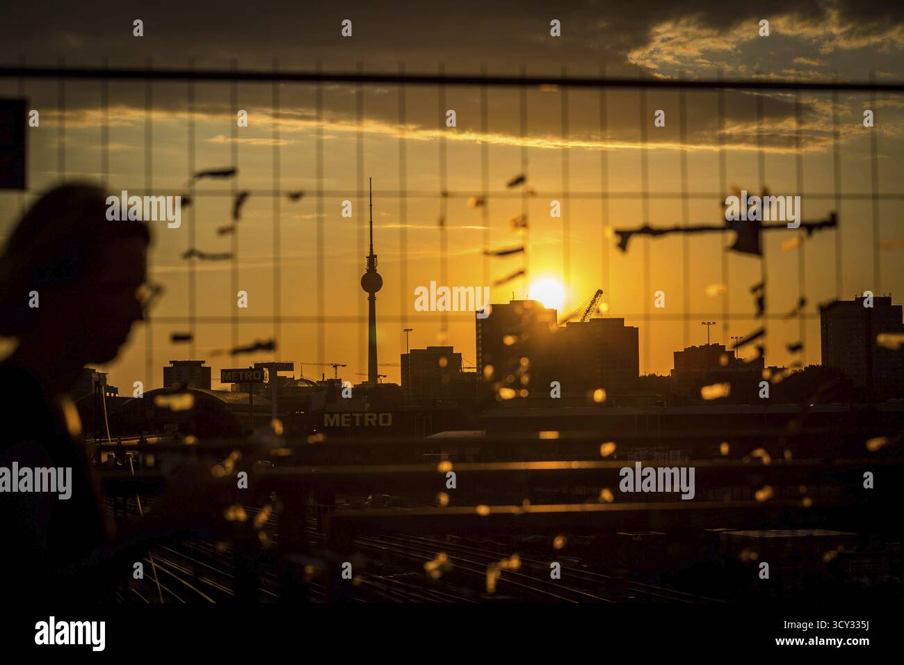 Warsaw radio mast hi-res stock photography and images - Alamy