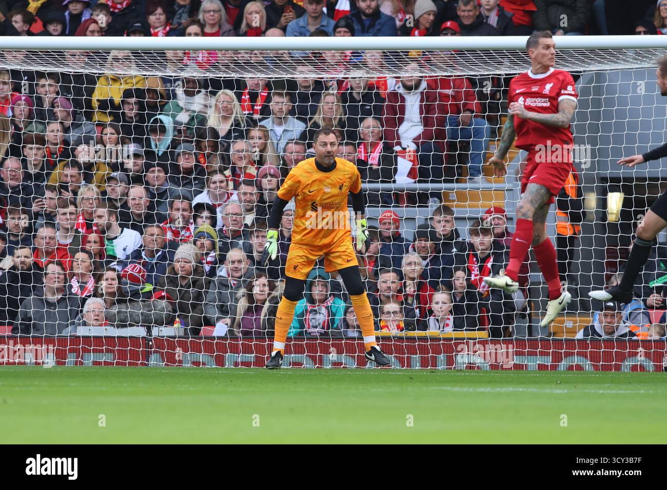 Goalkeeper Jerzy Dudek of Liverpool FC Legends during the match ...