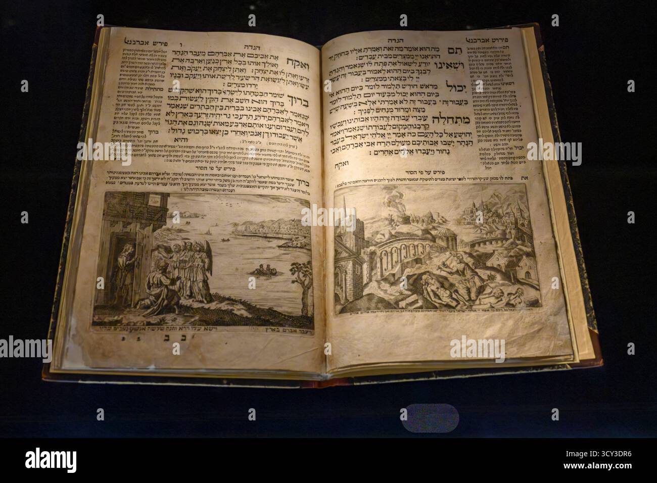 Hebrew manuscript engraving hi-res stock photography and images - Alamy