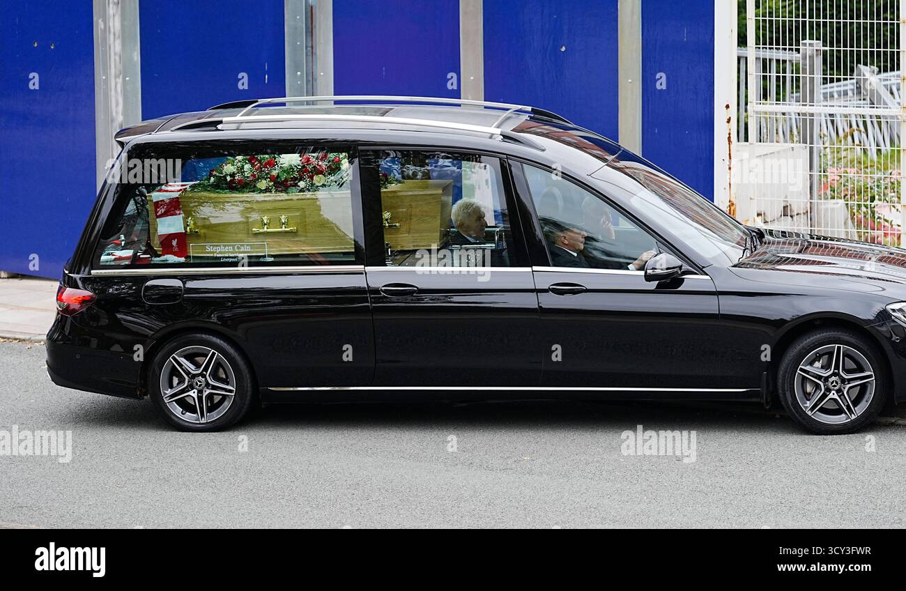 The hearse arriving before the memorial service for Matt Beard at ...