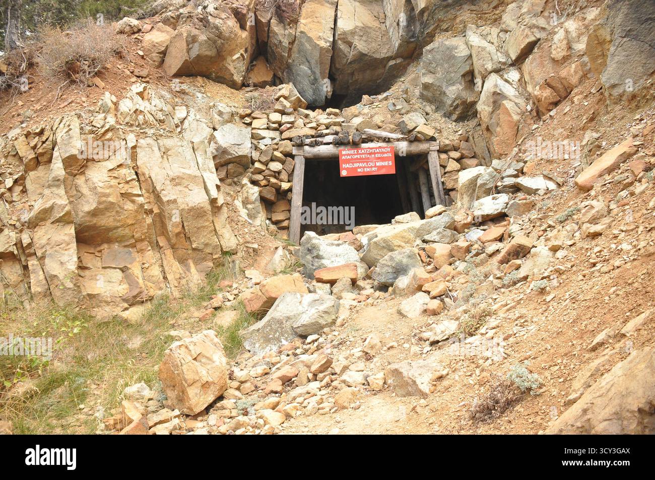 Scene shows old mining hi-res stock photography and images - Alamy
