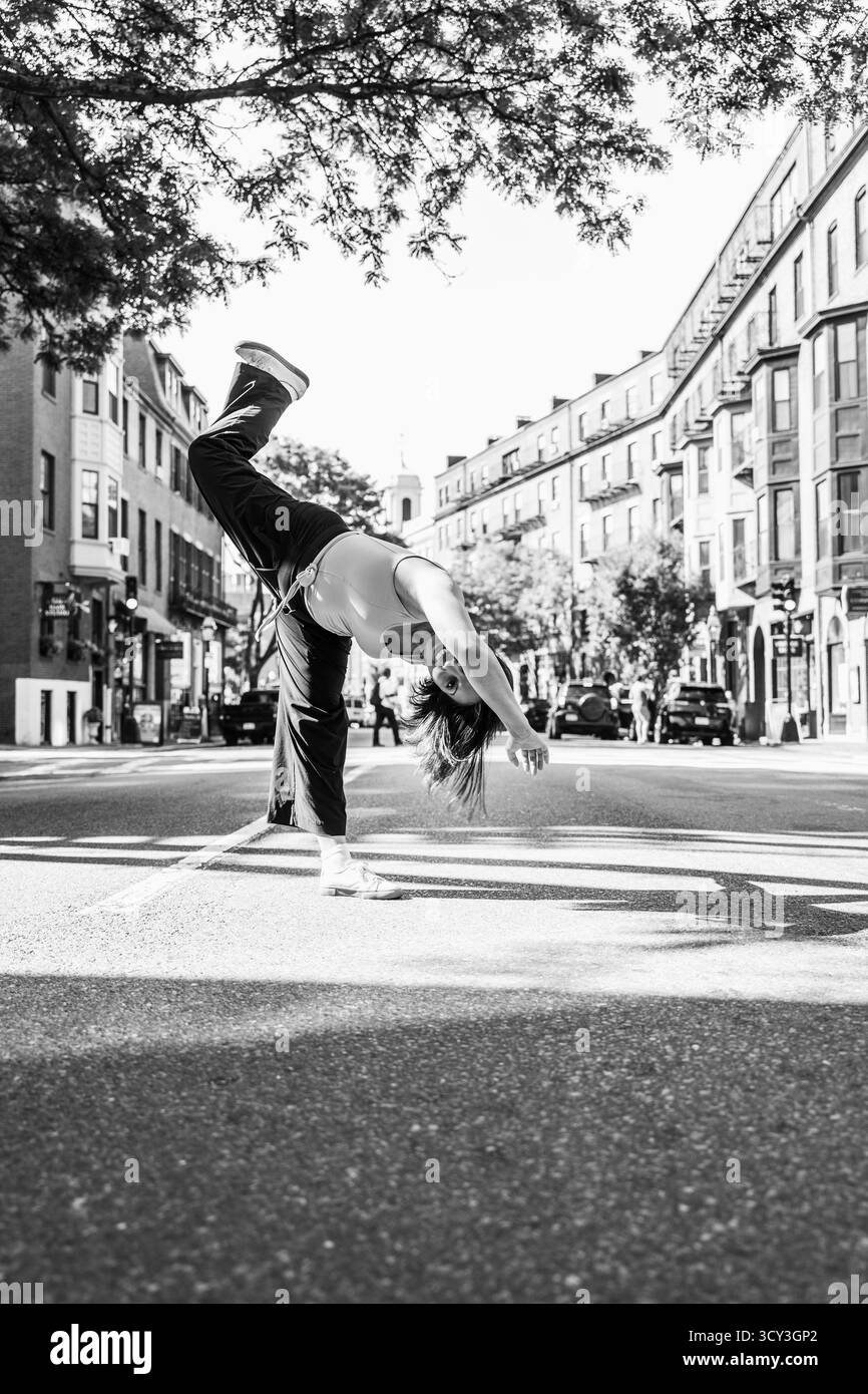 Cartwheel gymnastics Black and White Stock Photos & Images - Alamy