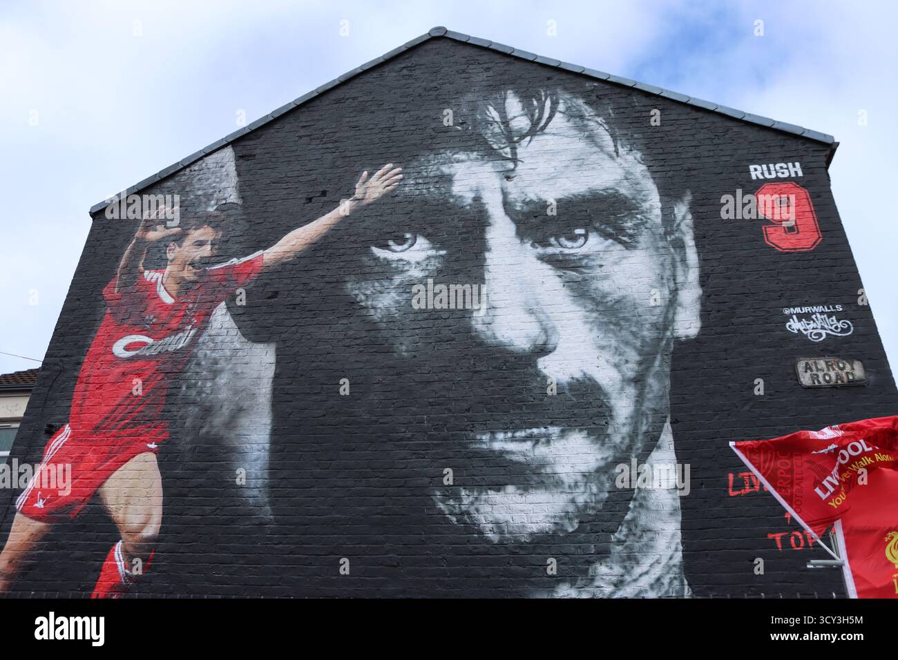 Ian Rush mural Liverpool FC , Anfield Stock Photo - Alamy