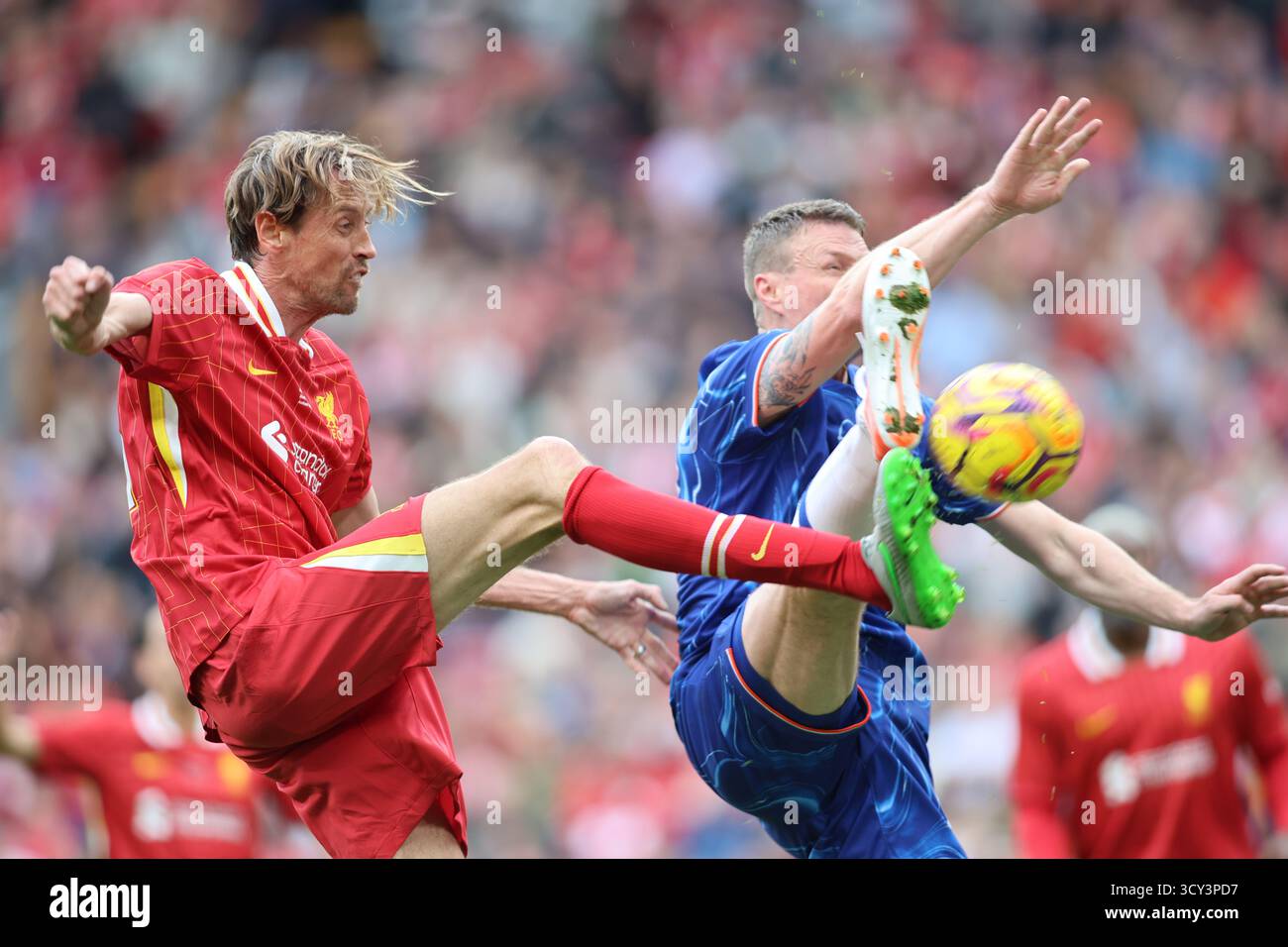 Liverpool FC Legends vs Chelsea Legends Stock Photo - Alamy