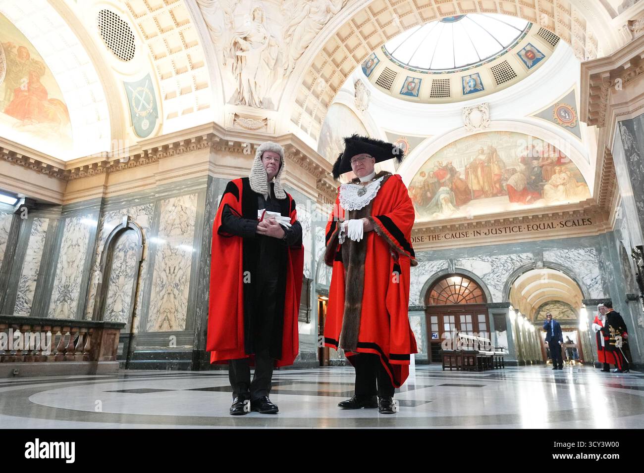 Recorder of London, Judge Mark Lucraft KC (left) and the Lord Mayor of ...