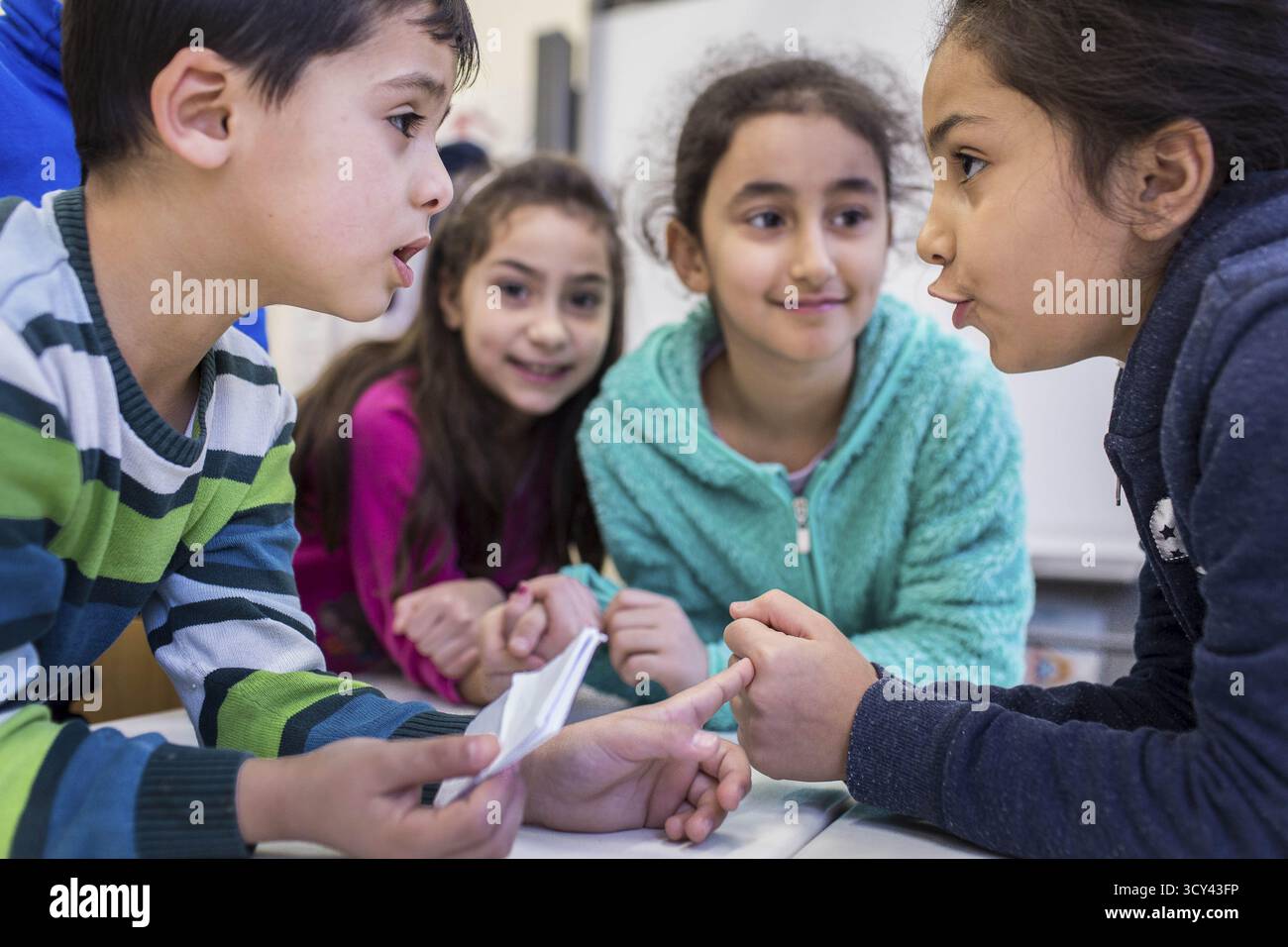 DEU Germany Germany Berlin Arabic lesson at Wedding primary school ...