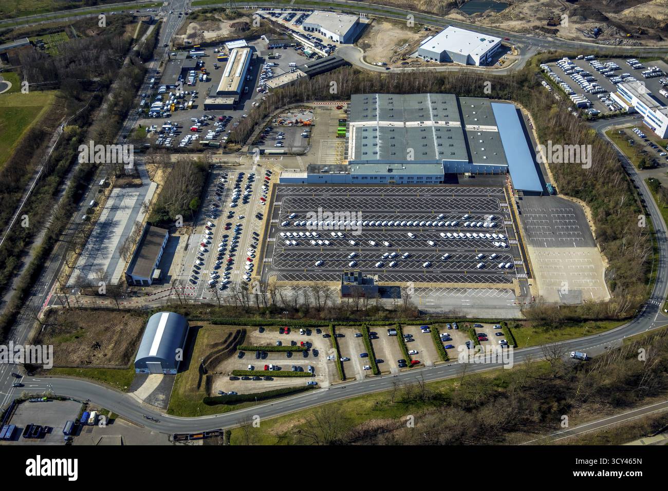 Aerial view, Amazon logistics centre, Pferdebahnstrasse, district I ...