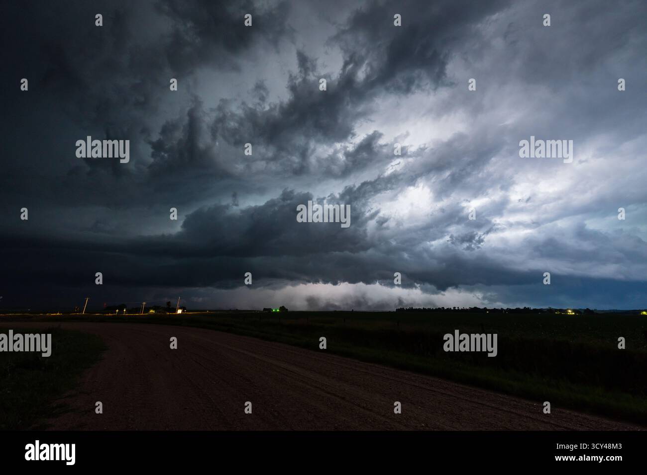 Lightning bolts flash through hi-res stock photography and images - Alamy