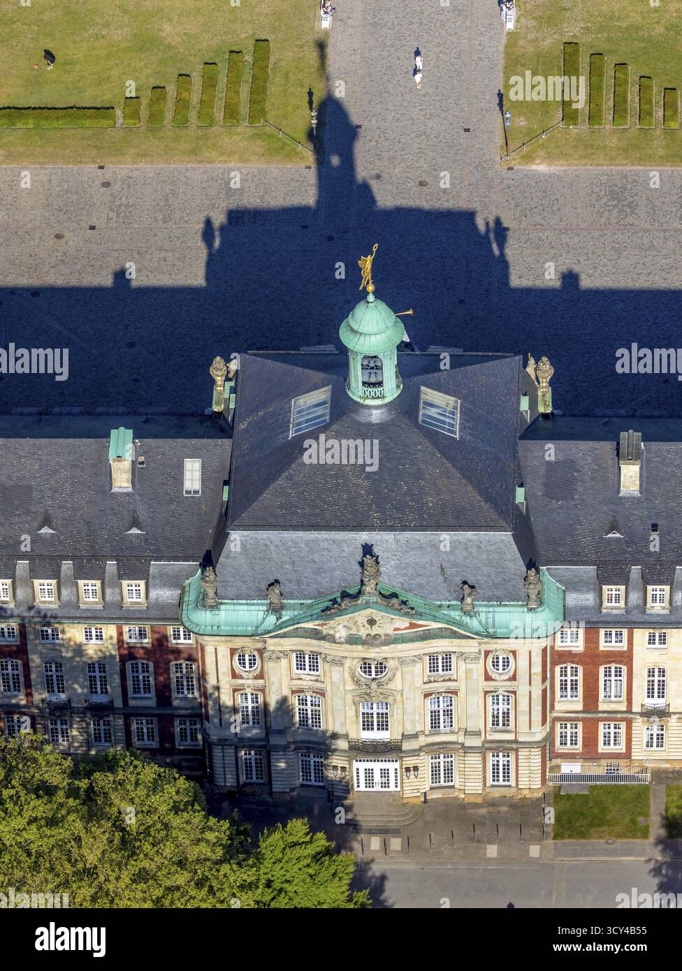 Aerial view, Muenster Castle, Westfaelische Wilhelms-Universitaet ...