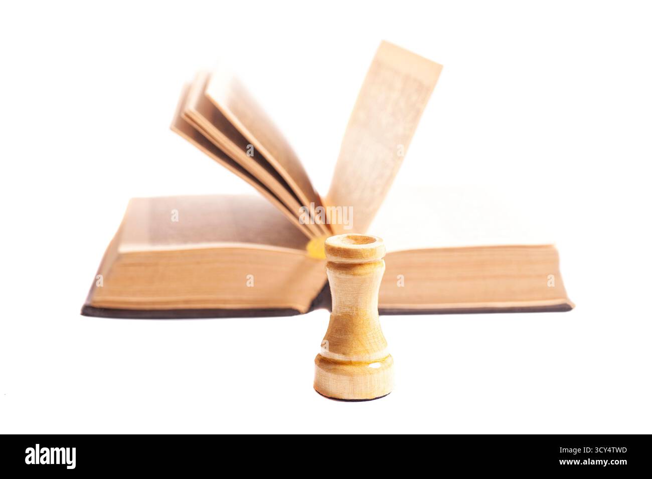 Chess rook icon hi-res stock photography and images - Alamy