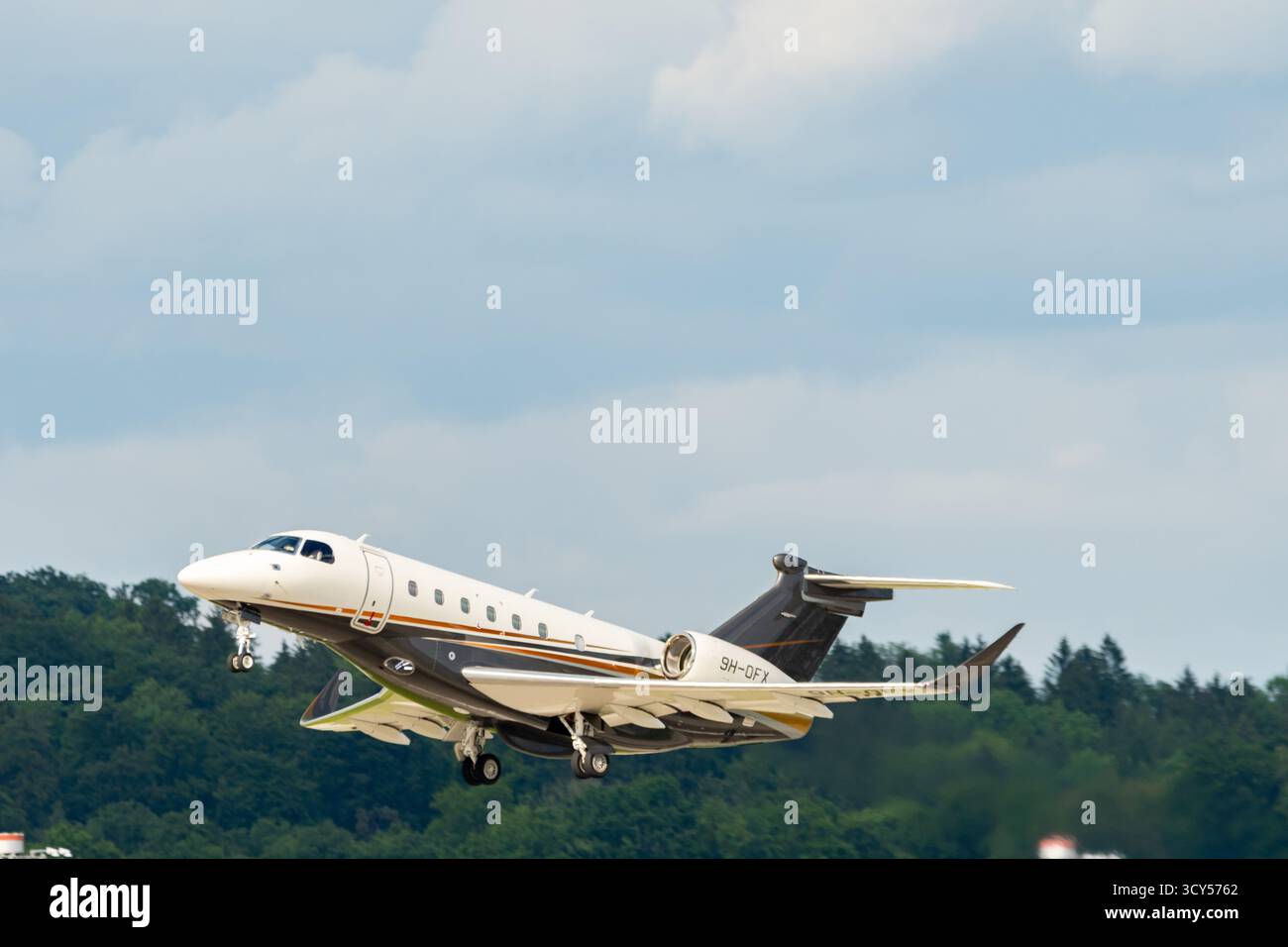 Zurich, Switzerland, May 16, 2025 9H-OFX Flexjet Embraer Praetor 600 ...
