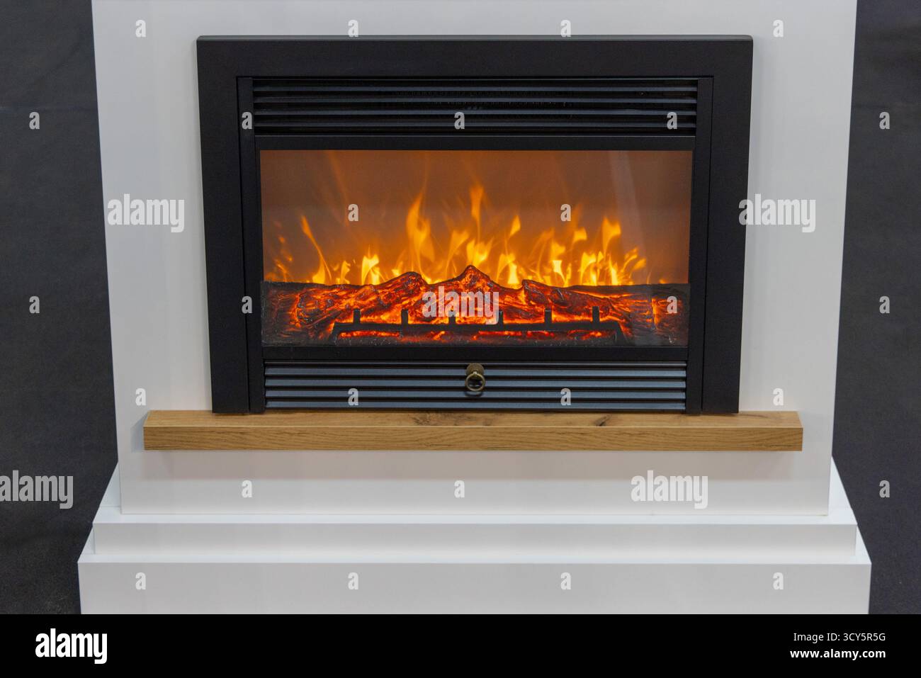 Fire effects electric insert hi-res stock photography and images - Alamy