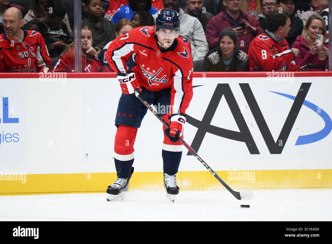 Washington Capitals center Dylan Strome (17) in action during the first ...