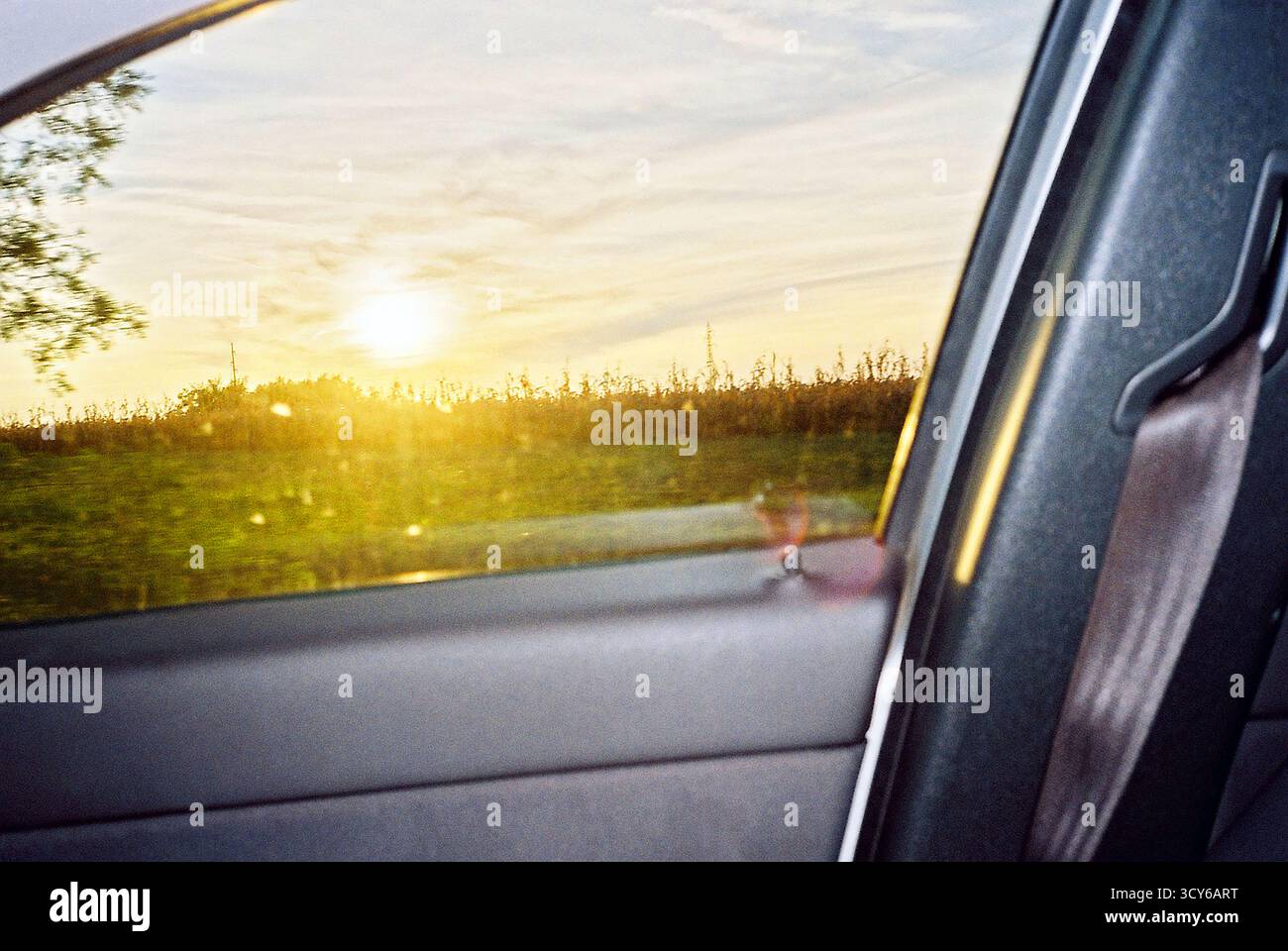 Analogsunset hi-res stock photography and images - Alamy