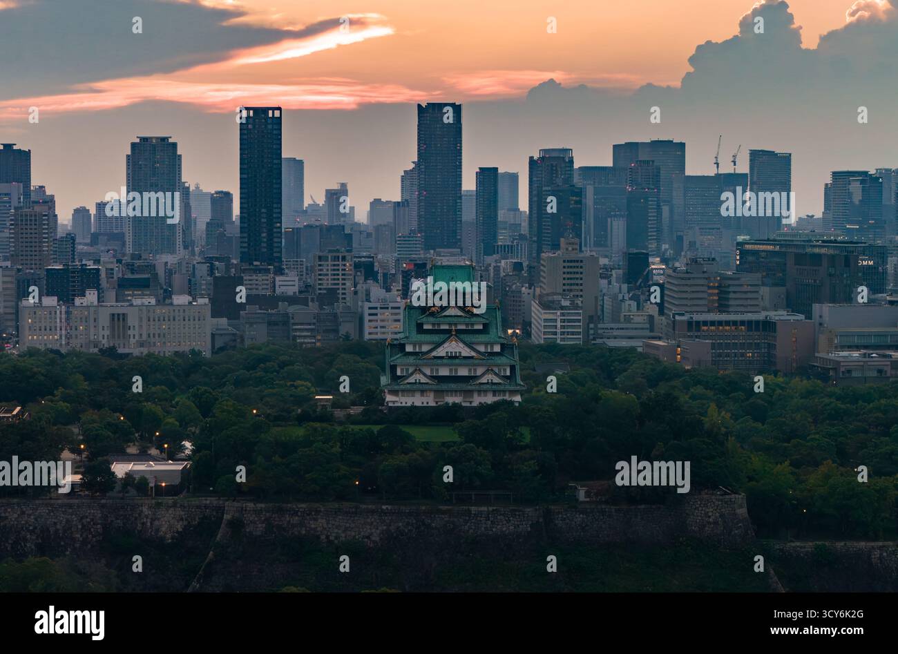 Aerial dusk view of Osaka Castle and skyline in Osaka, Japan Stock ...