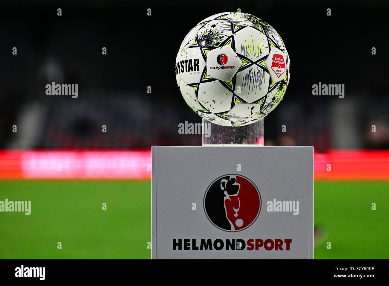 HELMOND , 17-10-2025 , GS Staalwerken Stadium , season 2025 / 2026 ...