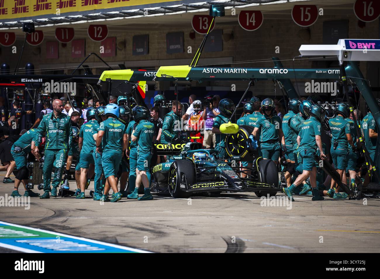 Stake F1 Team Kick, mechanic, mecanicien, mechanics, pitstop training during the 2025 Formula 1 ...