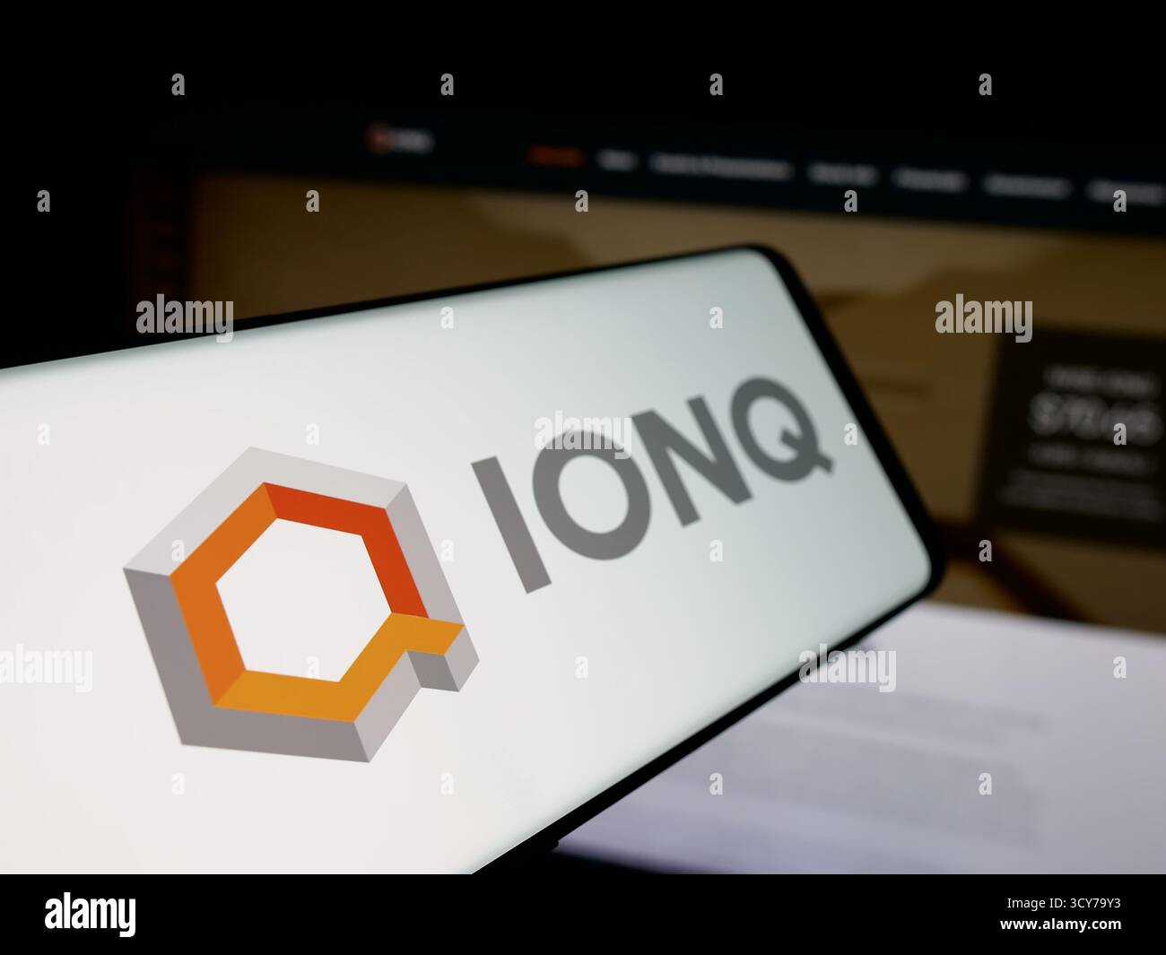 Ionq computing hi-res stock photography and images - Alamy