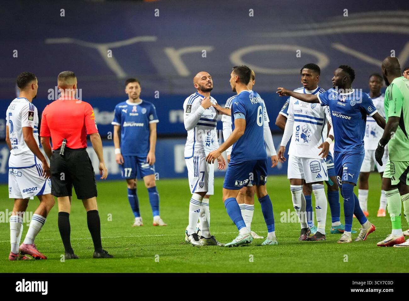 07 Christophe VINCENT (scb) during the Ligue 2 BKT match between Troyes ...