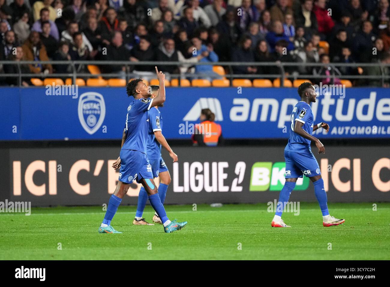 21 Tawfik BENTAYEB (estac) during the Ligue 2 BKT match between Troyes ...
