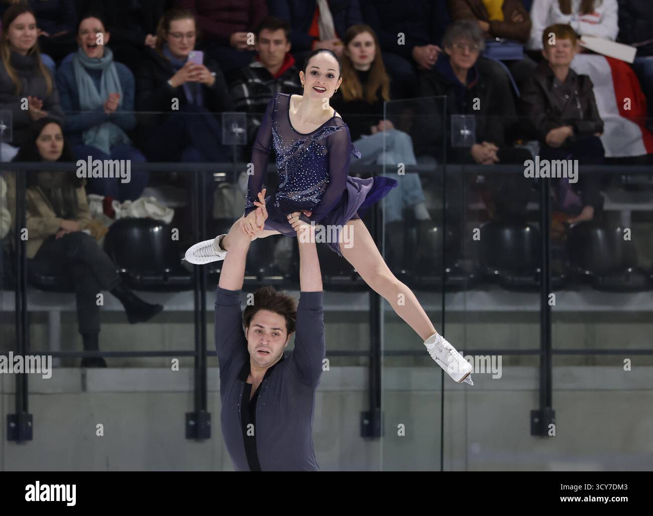 Katie McBEATH and Daniil PARKMAN of United States perform during Pairs ...