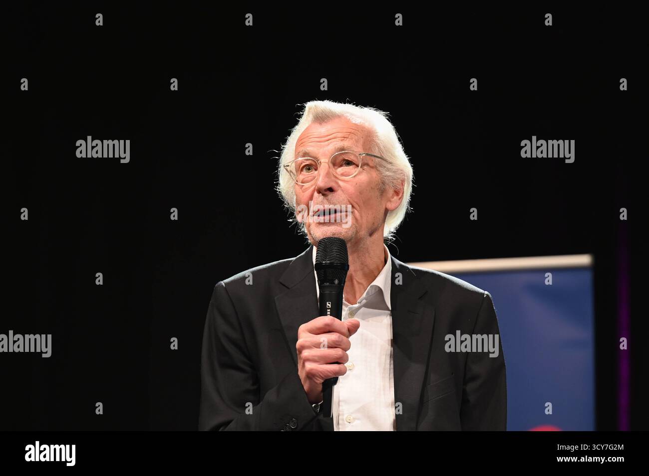 Journalist Bernd Eilert liest und spricht auf der Lit.Colonge Spezial ...